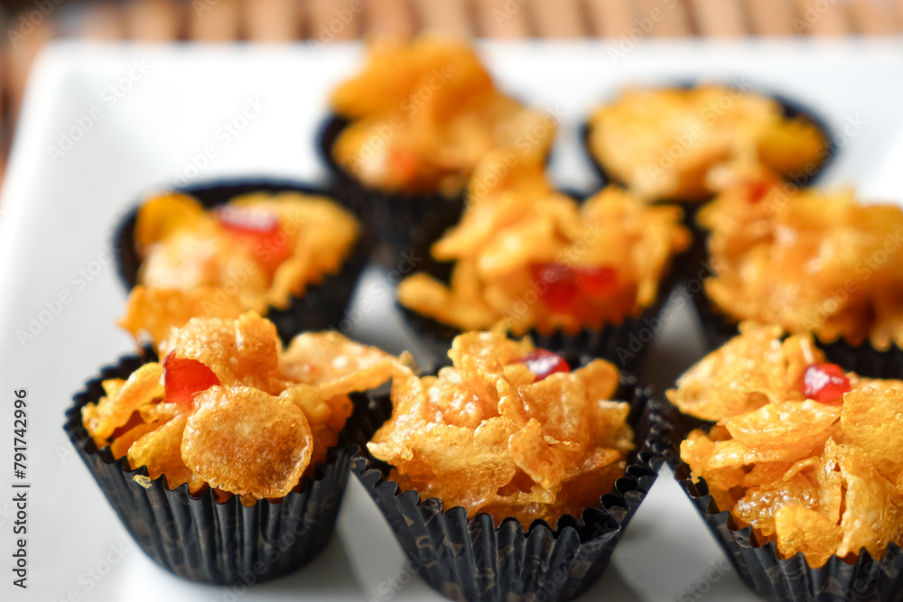 Honey Cornflakes (Cornflakes Madu) a popular cookies in Malaysia during ...
