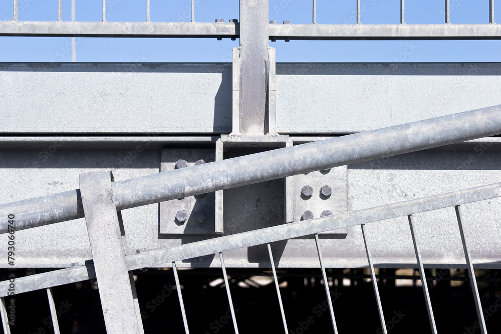 Structural node of a new prefabricated structure, steel carpentry with ...