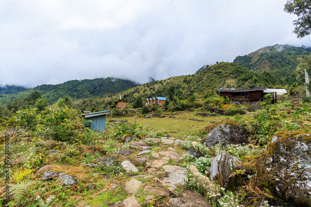 Lodges and camping sites in Gyabla on the Kanchenjunga Base Camp Trek ...