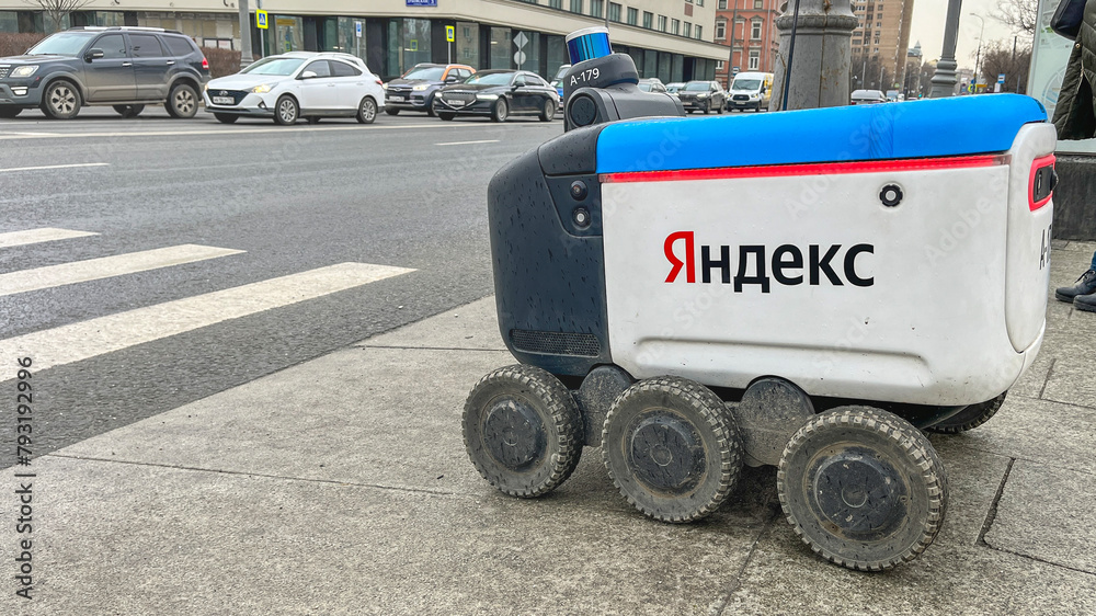 Moscow March 20 2023, Yandex delivery robot on the streets of Moscow ...