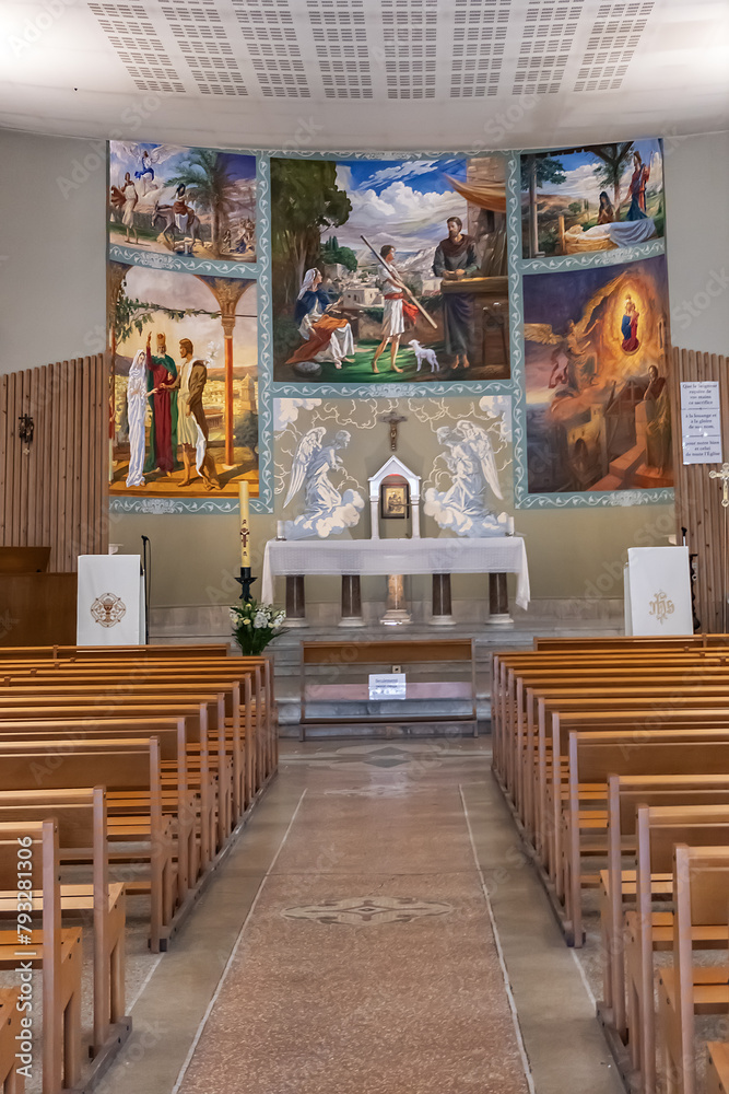 Interior of Saint-Joseph Church (Eglise Saint-Joseph de Nice). It hosts ...
