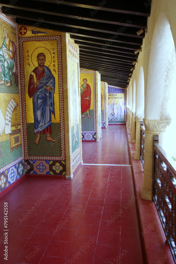kykkos monastery - one of the wealthiest and best-known monasteries in ...