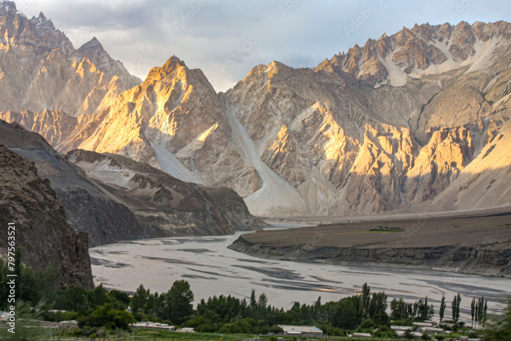 Sun Kissed Passu Cones with River View, Hunza, Gilgit Baltistan Stock ...