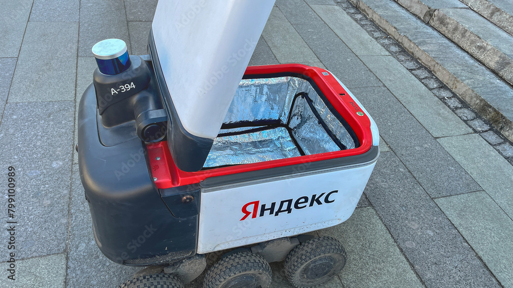 Moscow March 20 2023, Yandex delivery robot on the streets of Moscow ...
