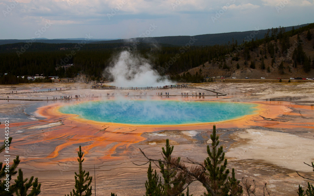 The Grand Prismatic Spring in Yellowstone National Park is the largest ...