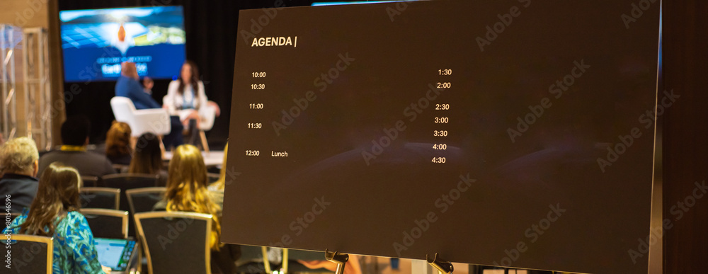 Panorama view blank meeting agenda template on telescoping display ...