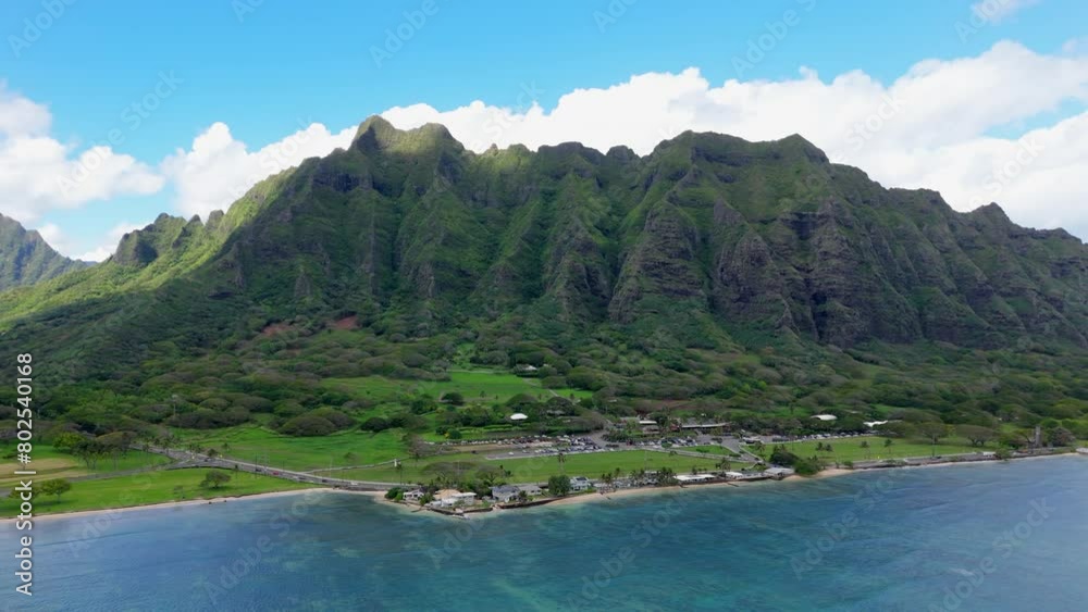 Stunning aerial shot showcases the verdant mountain ridges of Hawaii ...