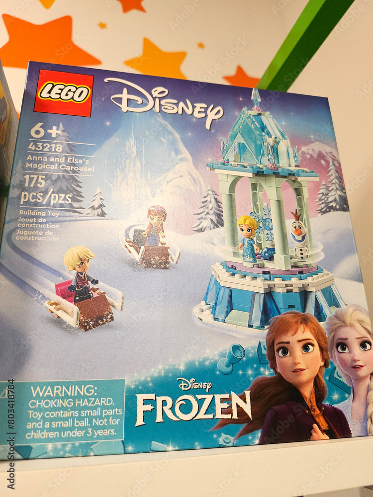 Lego Disney Frozen Castle Playset Featuring Anna and Elsa For Kids Aged ...