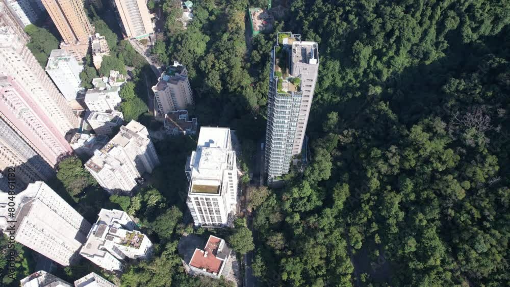 Luxury mansions line the slopes of Hong Kong's The Peak, Sai Ying Pun ...