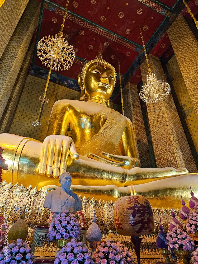 Bangkok, Thailand May 01, 2024 Huge Ancient Budda Image at Wat ...