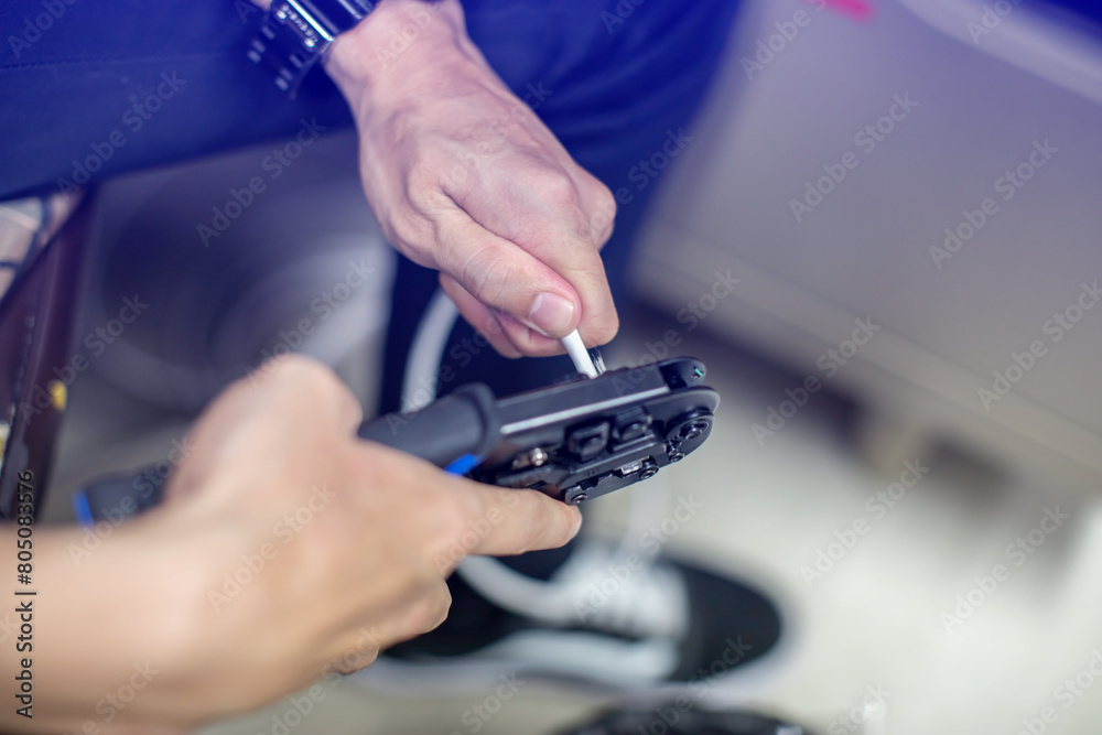 Connection procedure UTP cable, Twisting Cable Tool Twisted Pair ...