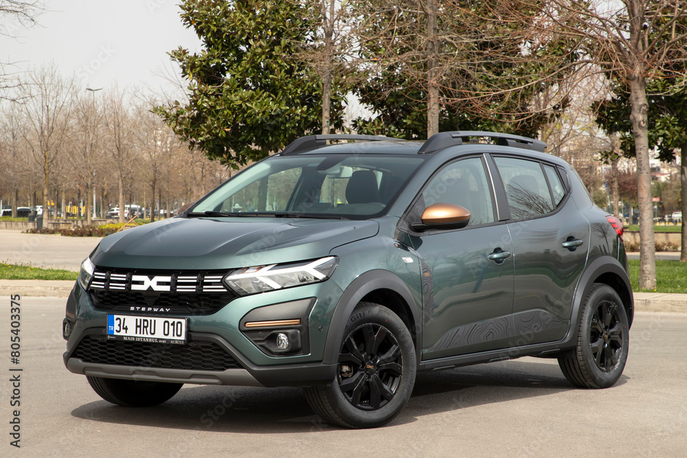 Foto de Dacia Sandero Stepway Extreme is a compact car that combines ...