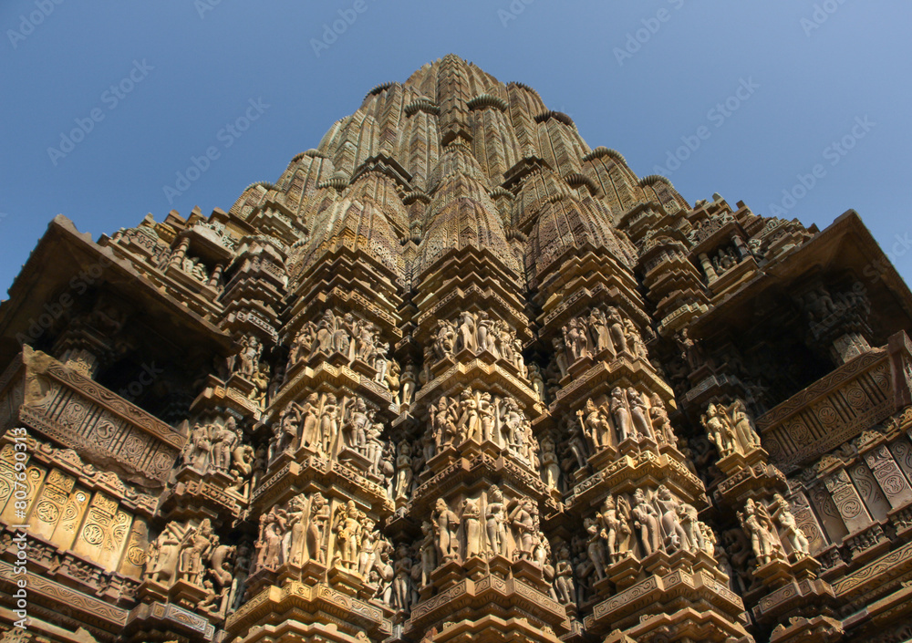 Famous ancient Kama Sutra carvings embelished Hindu temples of ...