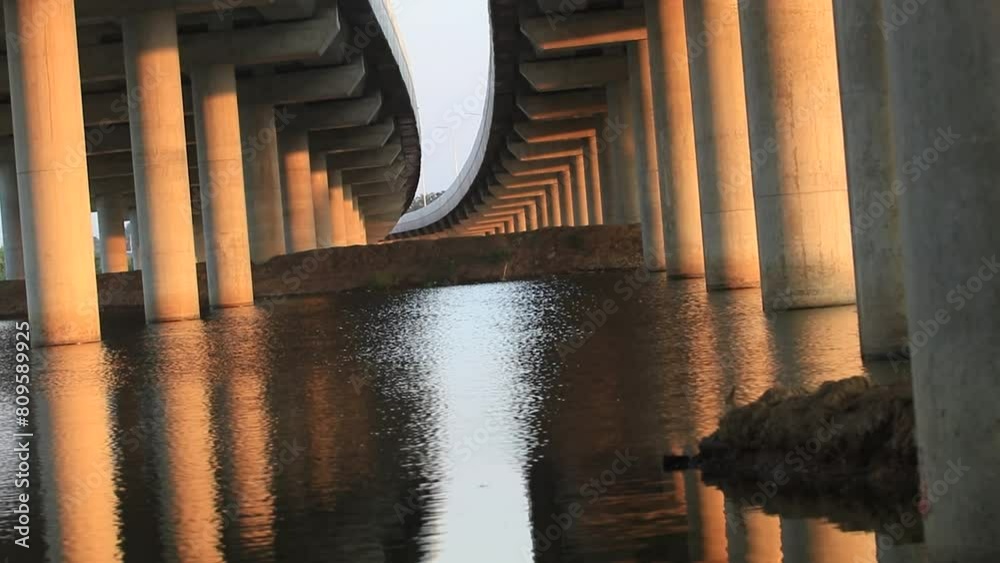 Bridge-Expressway pillars that help support the expressway bridge to ...