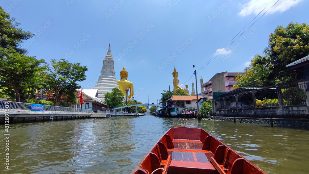 Big Golden Buddha Statue in Wat Pak Nam Phasi Charoen or Pak Nam Temple ...