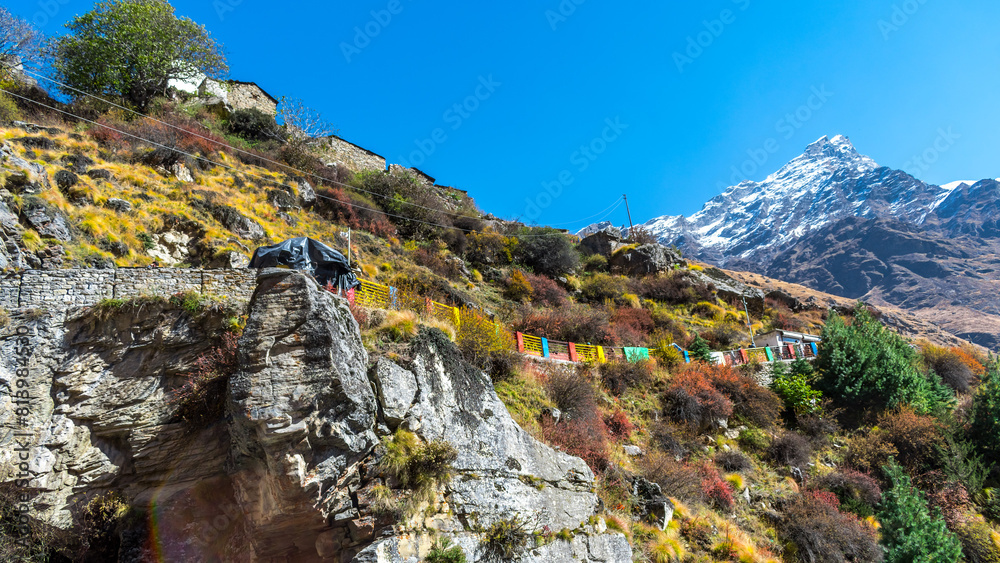 Mana village which is last Indian village near Badrinath Dham in the ...