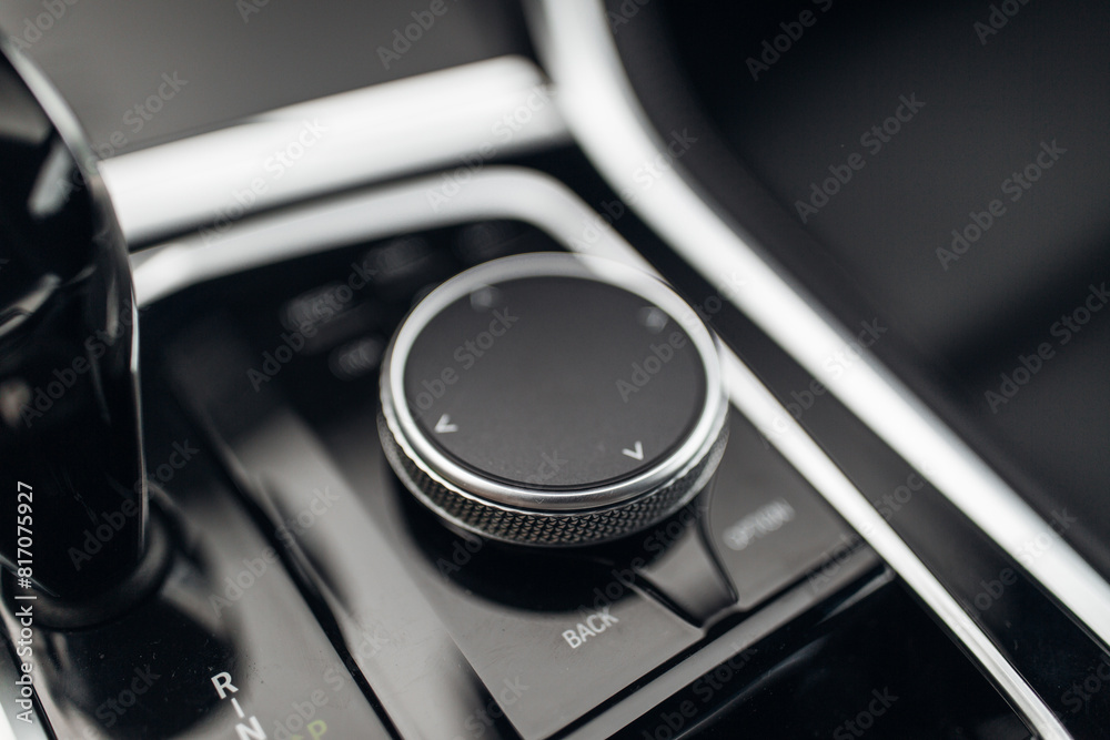 Contemporary Automotive User Interface: An In-Depth Look at the ...