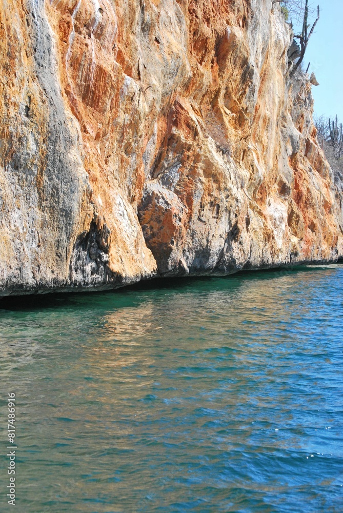 Paisajes marinos en el Parque Nacional Mochima Estado Sucre Venezuela ...