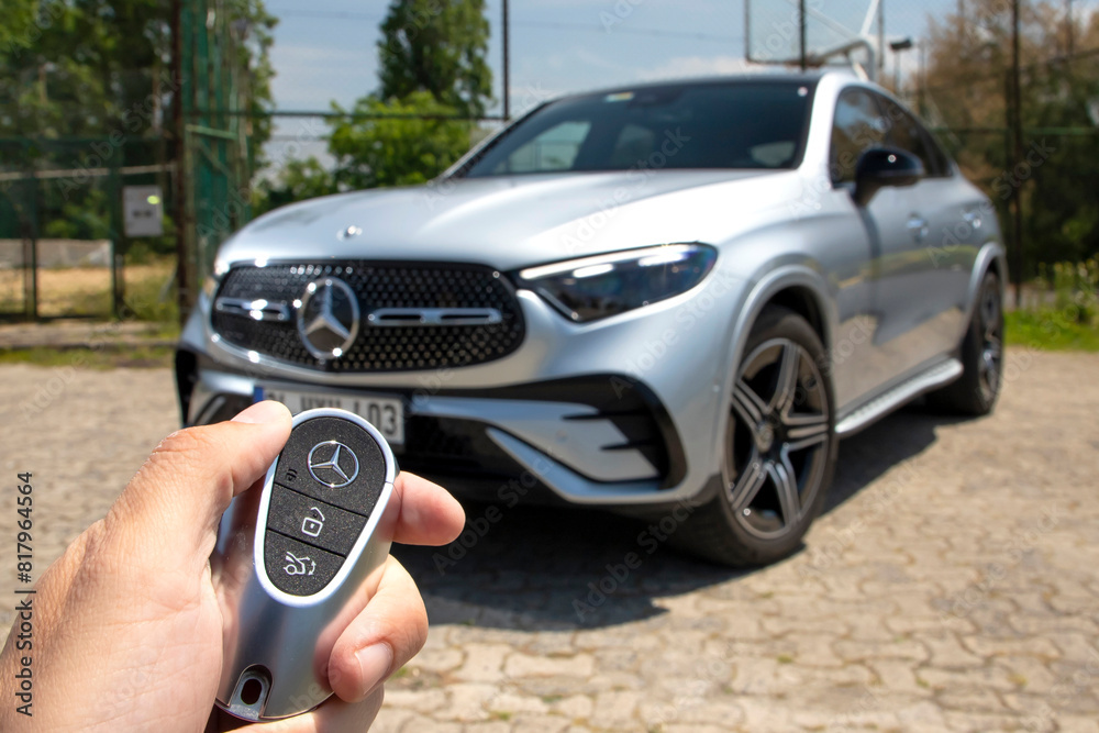 Mercedes GLC 180 is a variant of the Mercedes-Benz GLC-Class, a compact ...