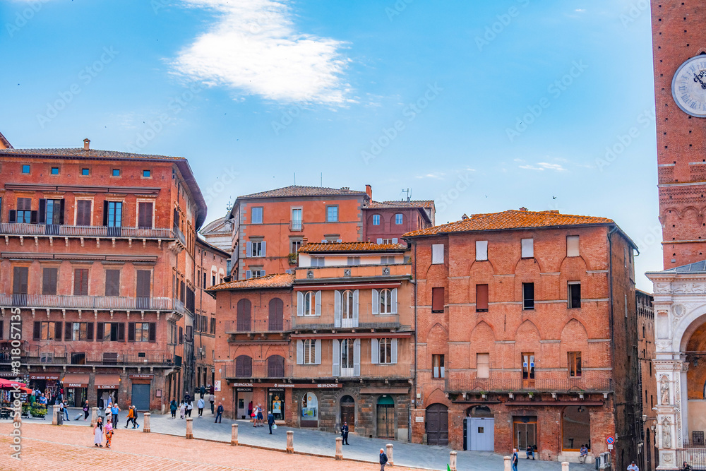 Siena, medieval town in Tuscany, with view of the Dome & Bell Tower of ...
