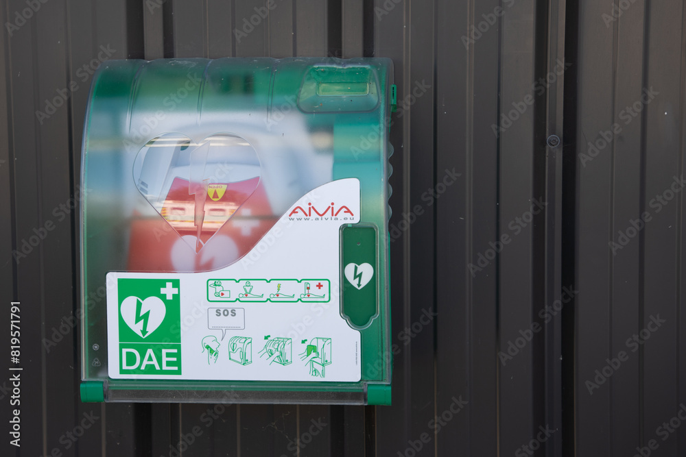 dae aivia logo sign and french brand text automated external ...