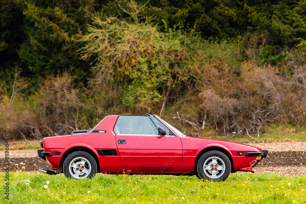 Fiat X1/9 Italian two-seater mid-engined oldtimer vintage sports car ...