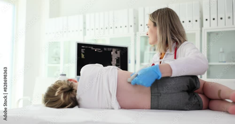 Diagnosis of lower back in child using ultrasound. Ultrasound of ...