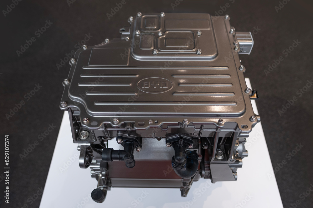innovative electric motor BYD Electric Car, Logo on cap, traction ...