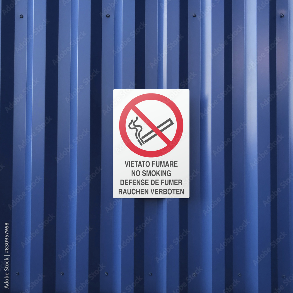 White no smoking sign in four languages (Italian, English, French ...