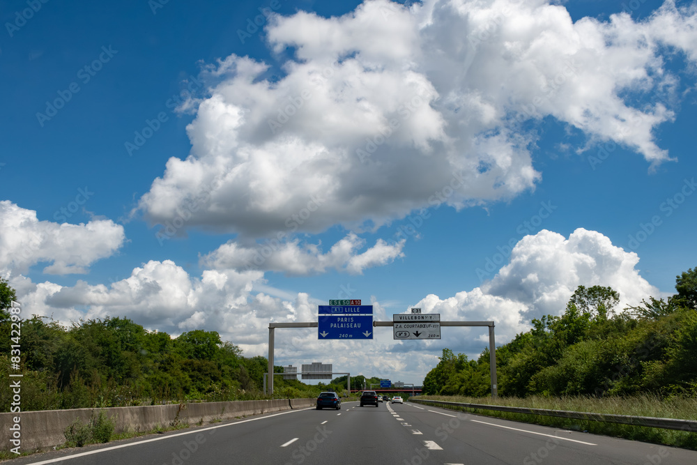 Driving on highway and road signs to Paris and other French cities ...
