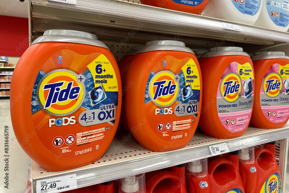 Tide laundry detergent pods at display shelf aisle at local Target ...