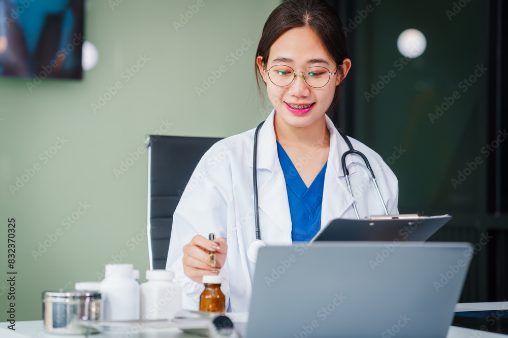 Asian female doctor specializes in psychiatry, providing online ...