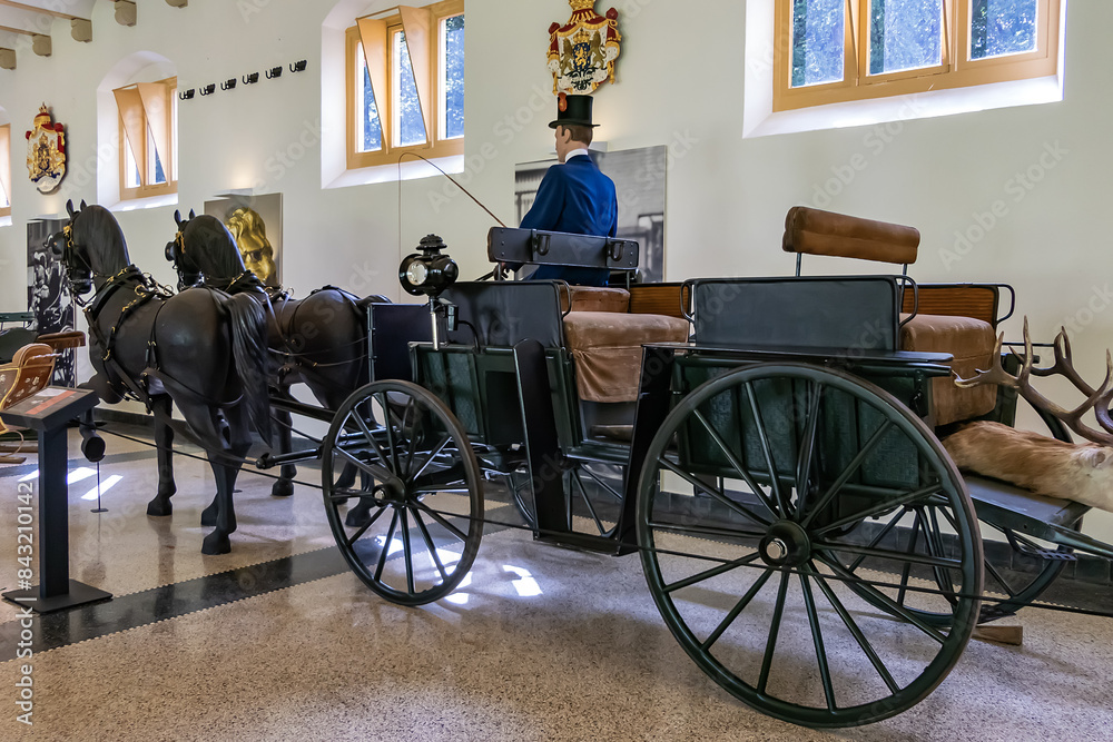Historic Castle Het Loo, Royal stables. Exhibition about different ...