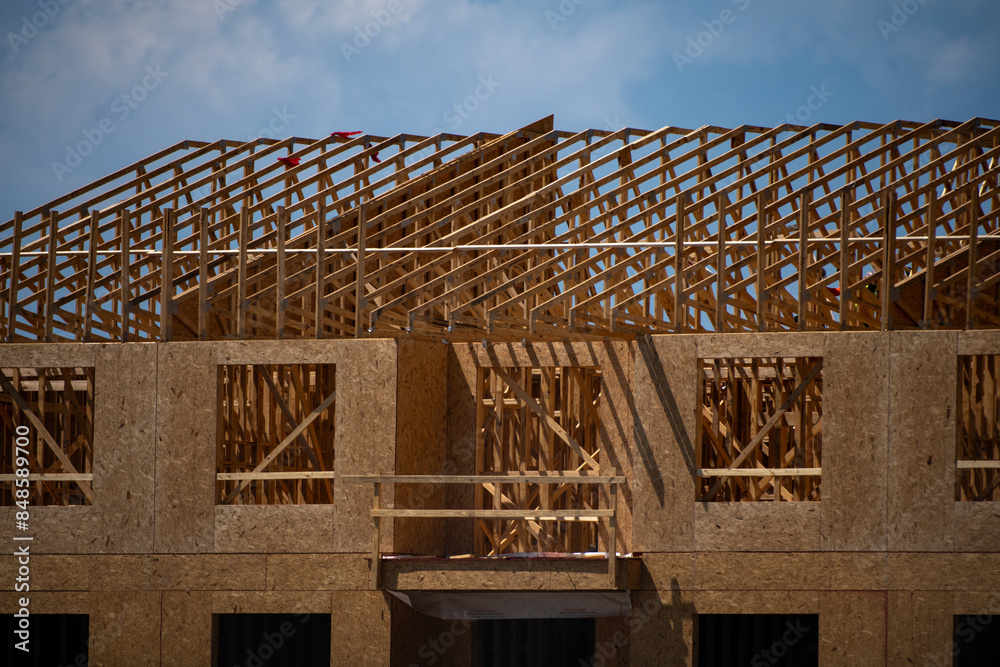 Roof building on Timber Frame House. Standard timber framed building ...