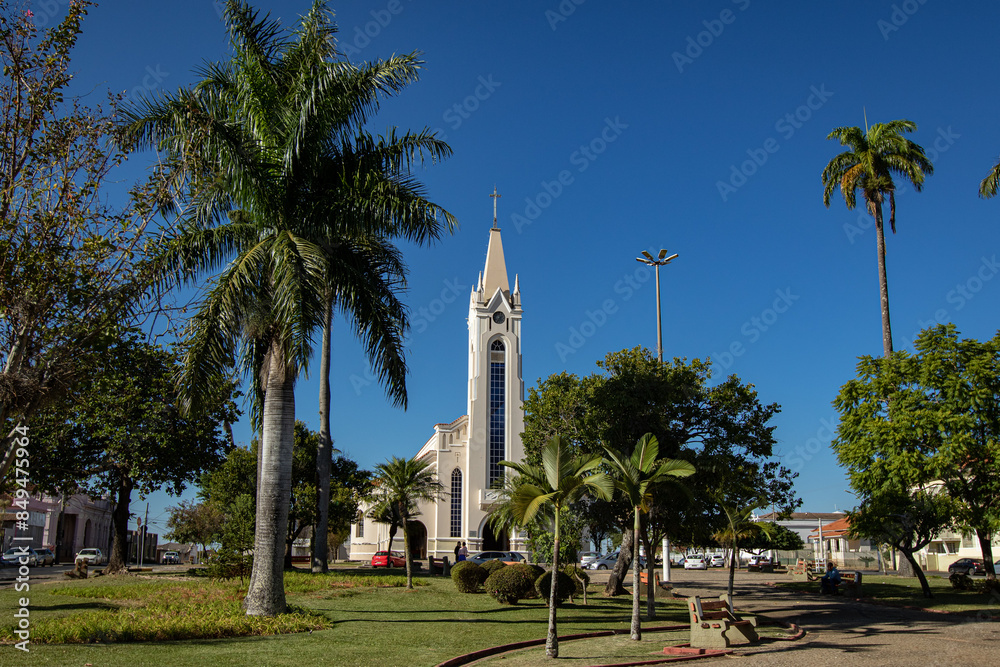 Praça da Igreja Matriz, cidade de Patrocinio Minas Gerais, Centro ...