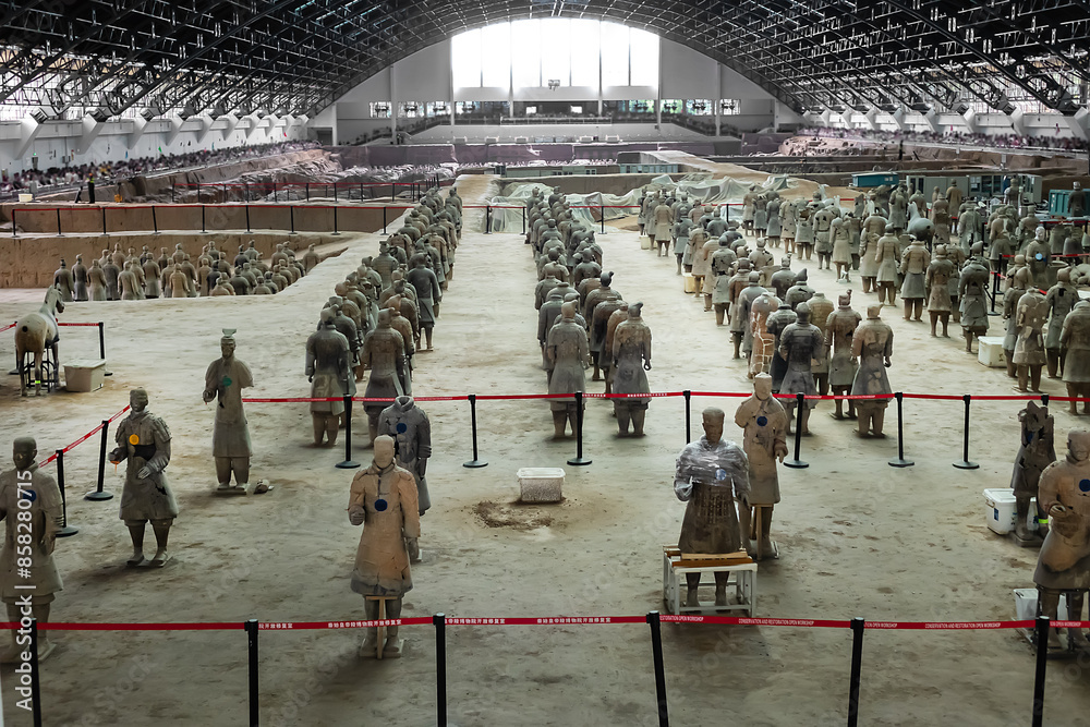 Qin Shi Huang Mausoleum of First Emperor of China: PIT 1 - terracotta ...