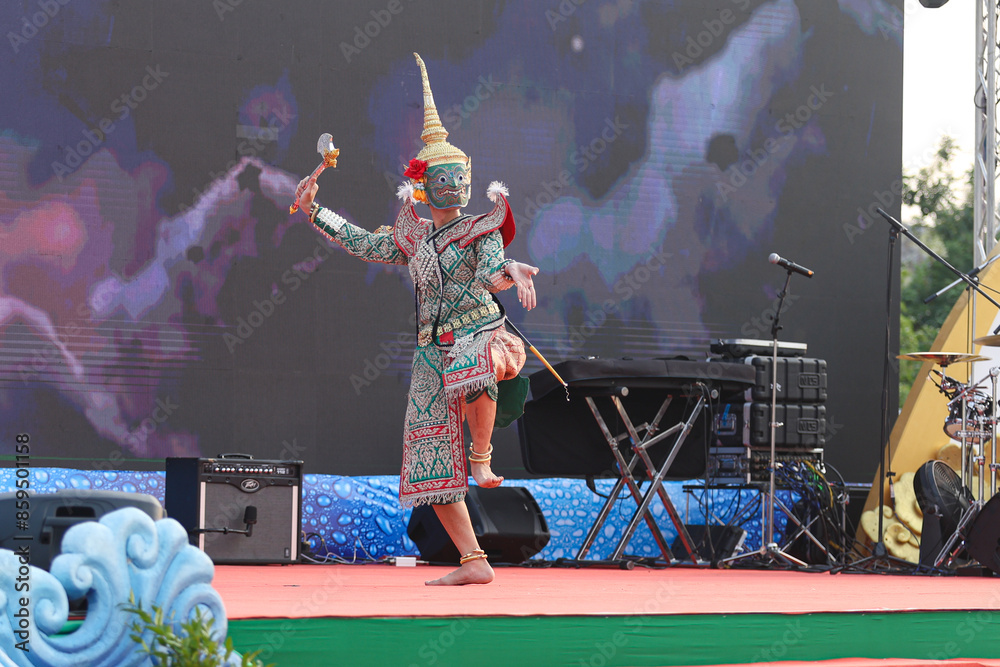 KHON THAI dancing performers of one of Thailand's most highly regarded ...