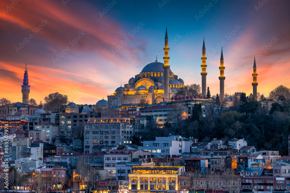Suleymaniye Mosque Ottoman imperial mosque at sunset, Historical ...