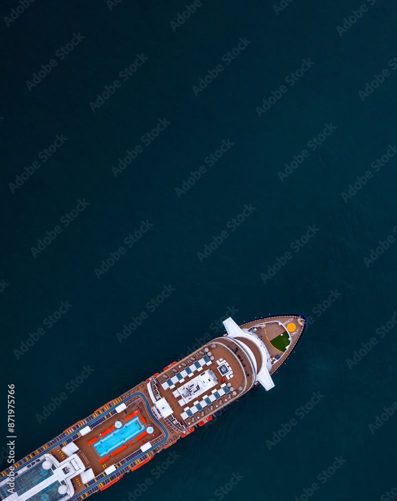 Aerial view cruise ship traveling over the ocean, Cruise ship liner ...
