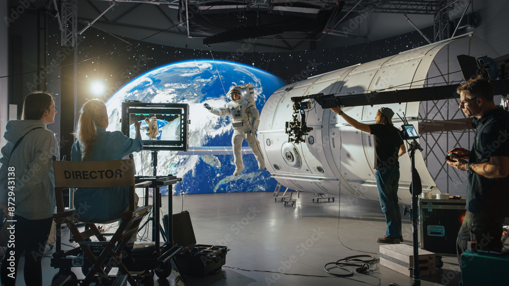 Foto de Successful Female Director Leads a Professional Crew Filming a ...