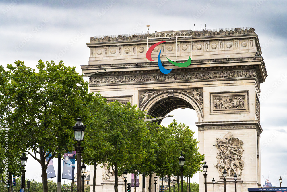 Logo des « agitos », trois vagues qui symbolisent les jeux ...