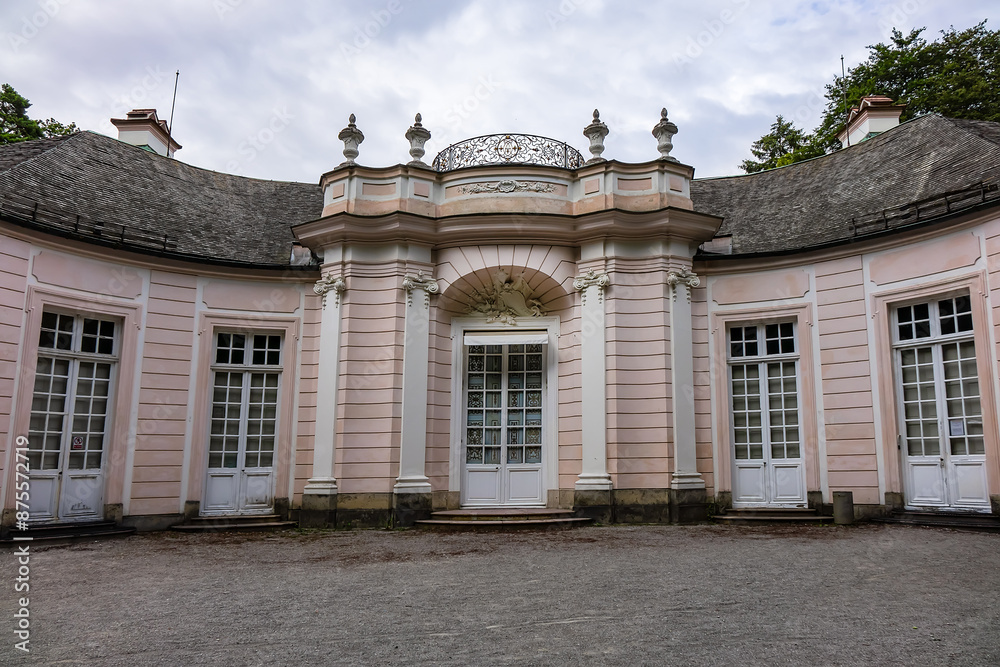 Rococo style Amalienburg - hunting lodge on the grounds of the ...