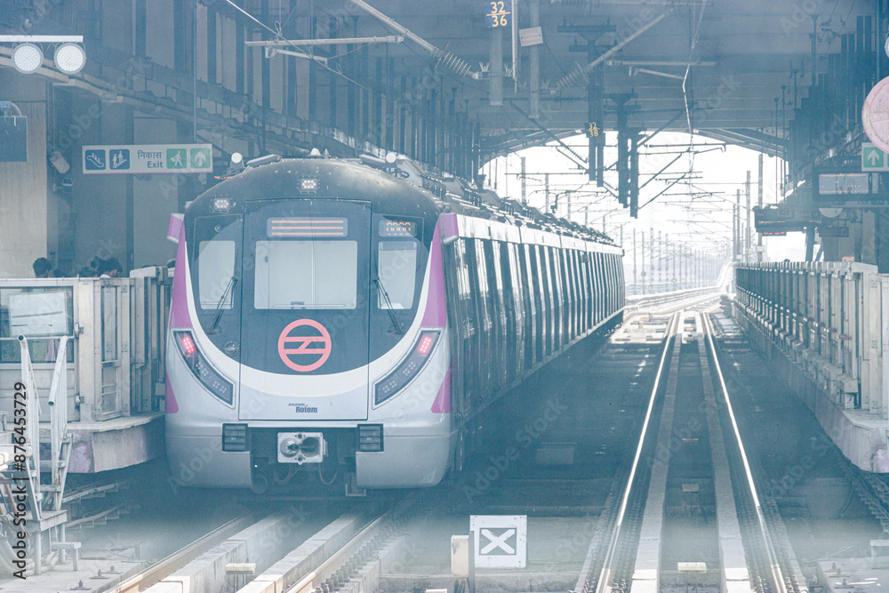 Delhi metro and the metro station. Metro rail in delhi. Dmrc metro ...