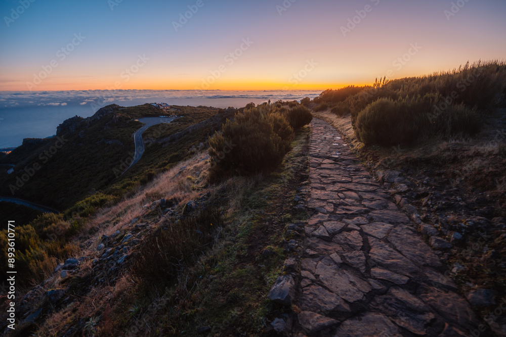 Hiking on the highest peak of Madeira Pico Ruivo next to the cottage ...