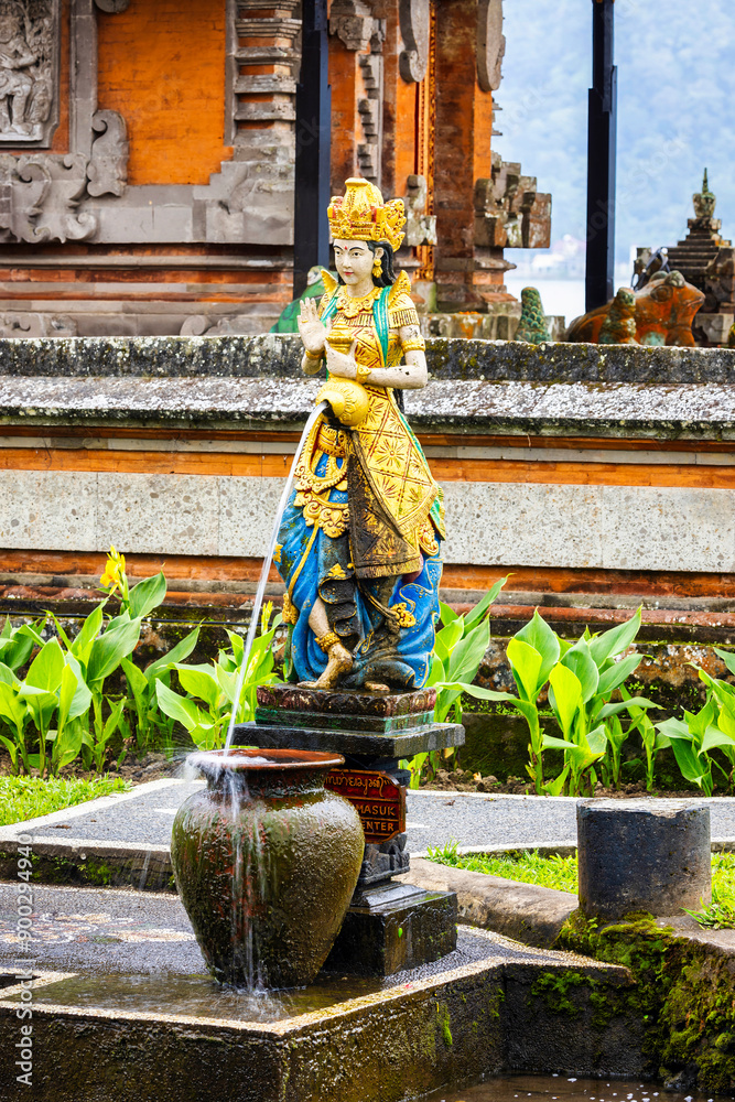 Tirta Empul Temple is a Hindu Balinese water temple famous for its ...