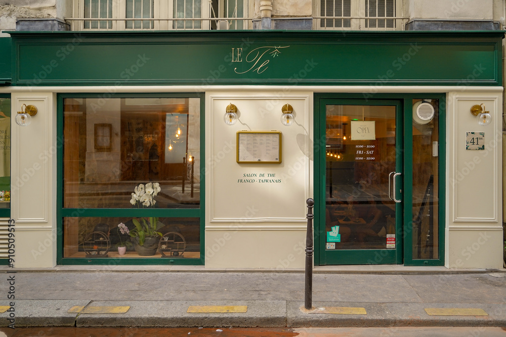 Paris France 07 07 2024 :beautiful and typical parisian storefront ...