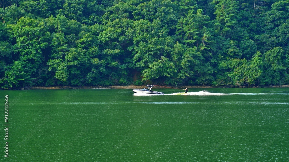 Cheongpyeong Lake scenery in a midsummer morning Lake, morning, water ...