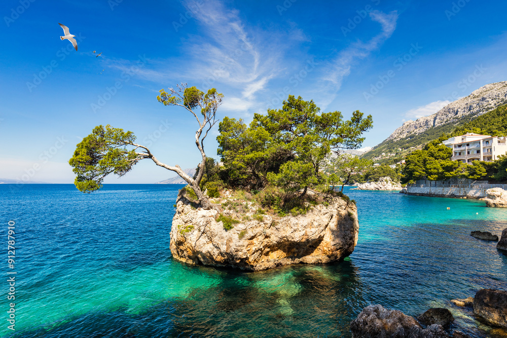 Kamen Brela symbol of the city of Brela on Adriatic coast of Dalmatia ...