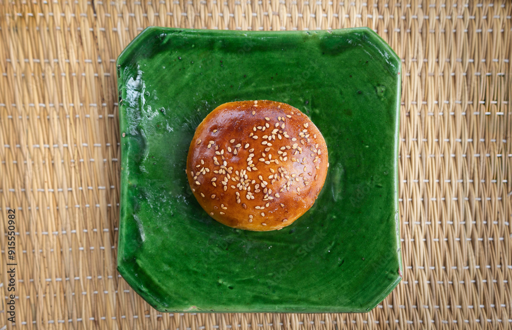 Moroccan Krachel bun, sweet bread with Aniseed (anise) Sesame Seeds ...