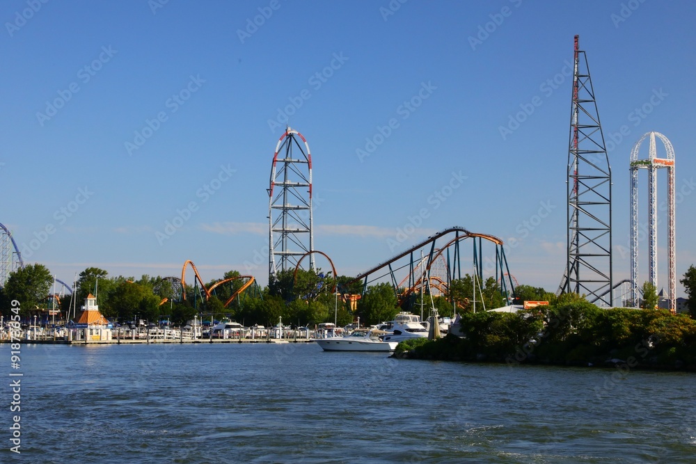 Cedar Point Amusement Park thrill rides and roller coasters. Built in ...